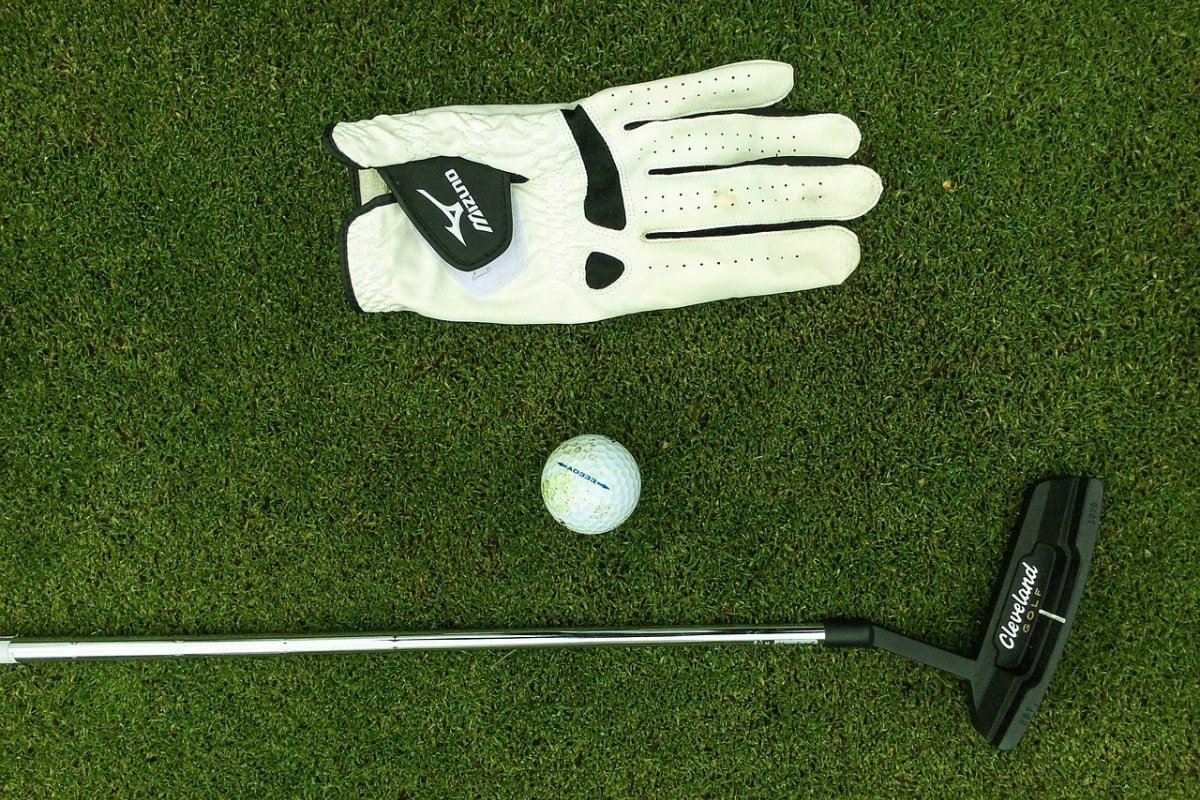 The Best Golf Items To Improve Your Game - Fitneass